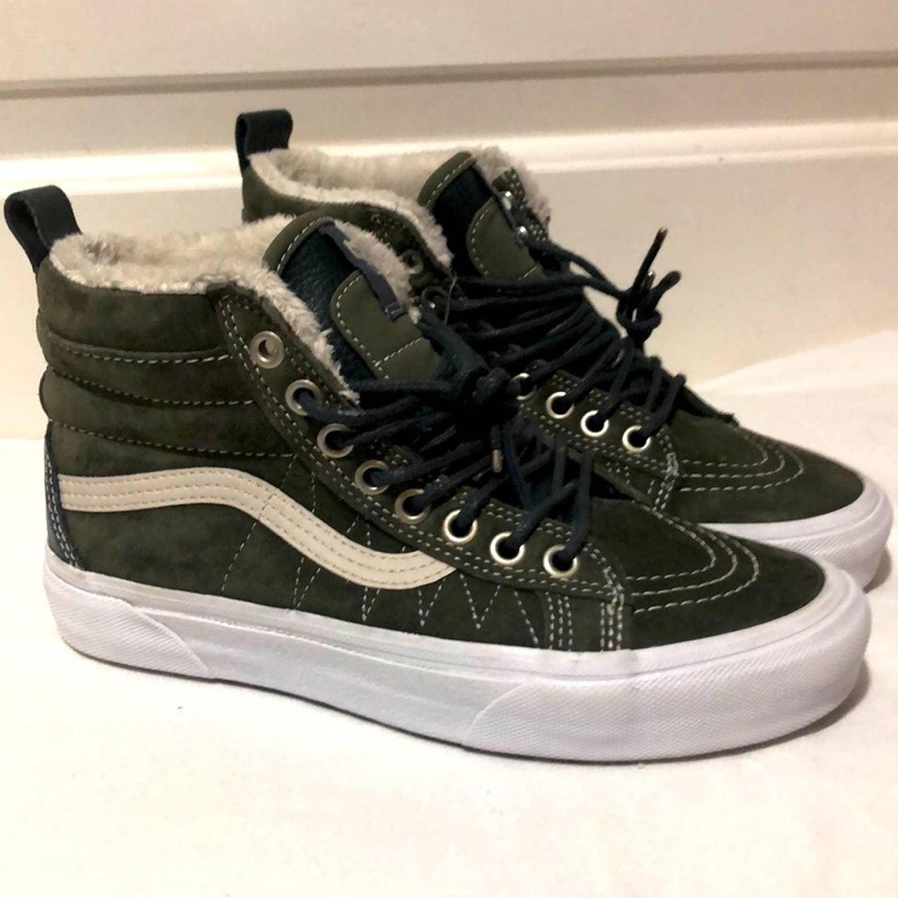 Vans Unisex SK8-Hi MTE w/Shearling lining inside... - Depop