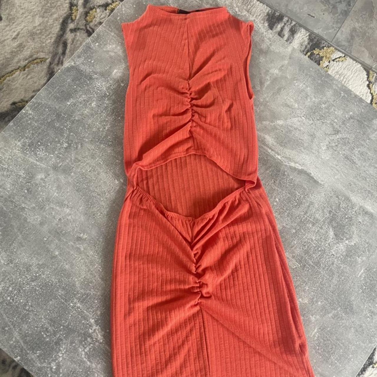 Plt cut out belly dress OranGe Size 6 - Depop