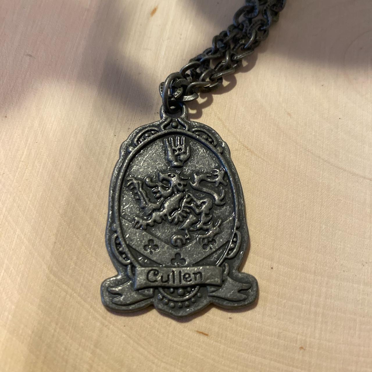 Collectible Twilight Cullen Crest necklace. Never... - Depop