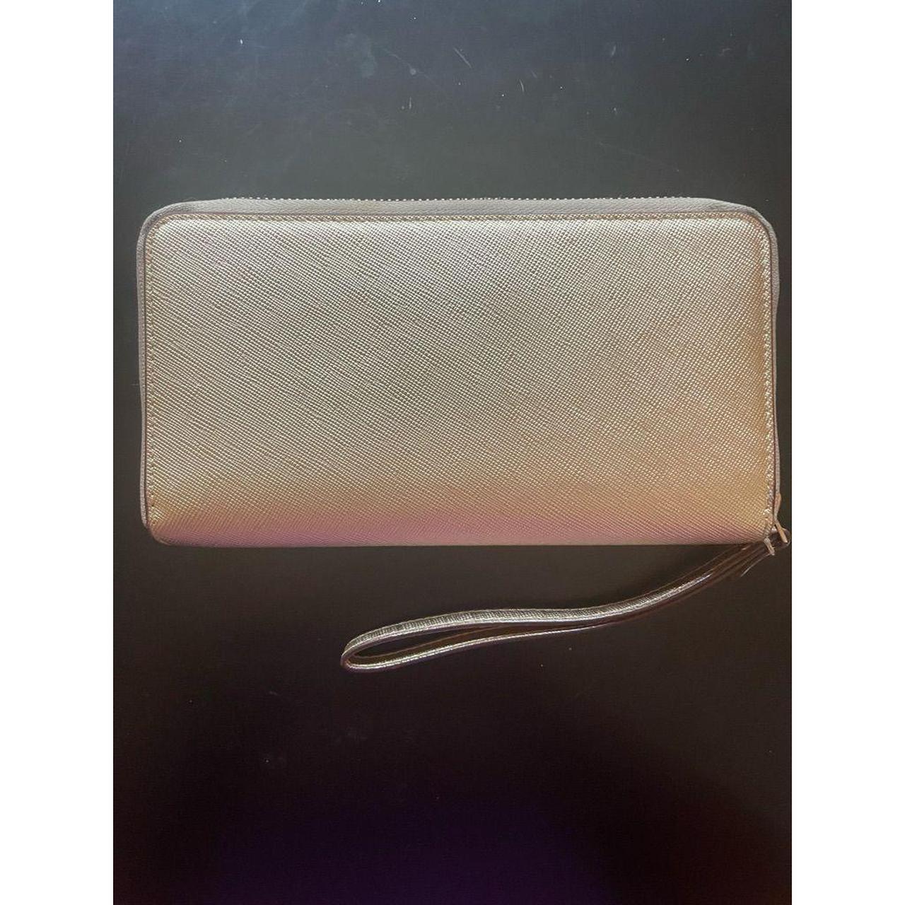 Women's Gold Wallet-purses | Depop