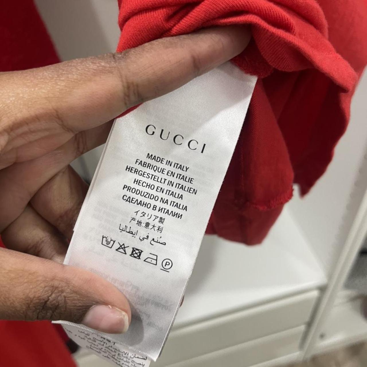 Gucci Women's Red T-shirt | Depop