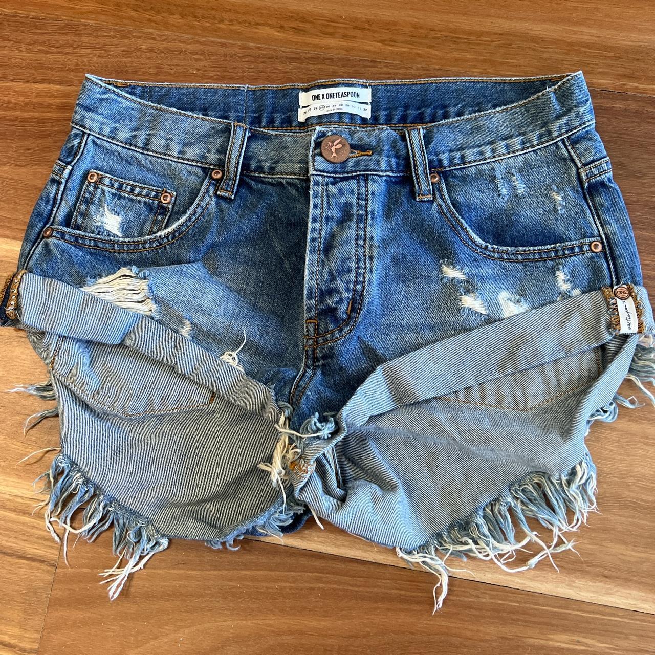 Adorable one x one teaspoon denim shorts - Depop