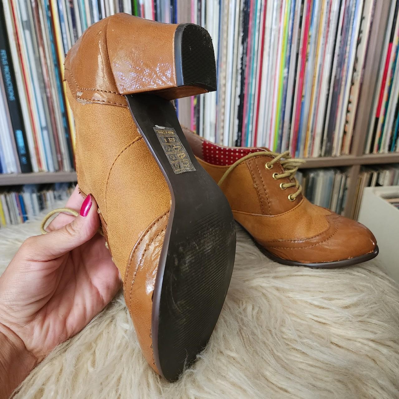 Bait Footwear Mustard/light brown color Vintage... - Depop