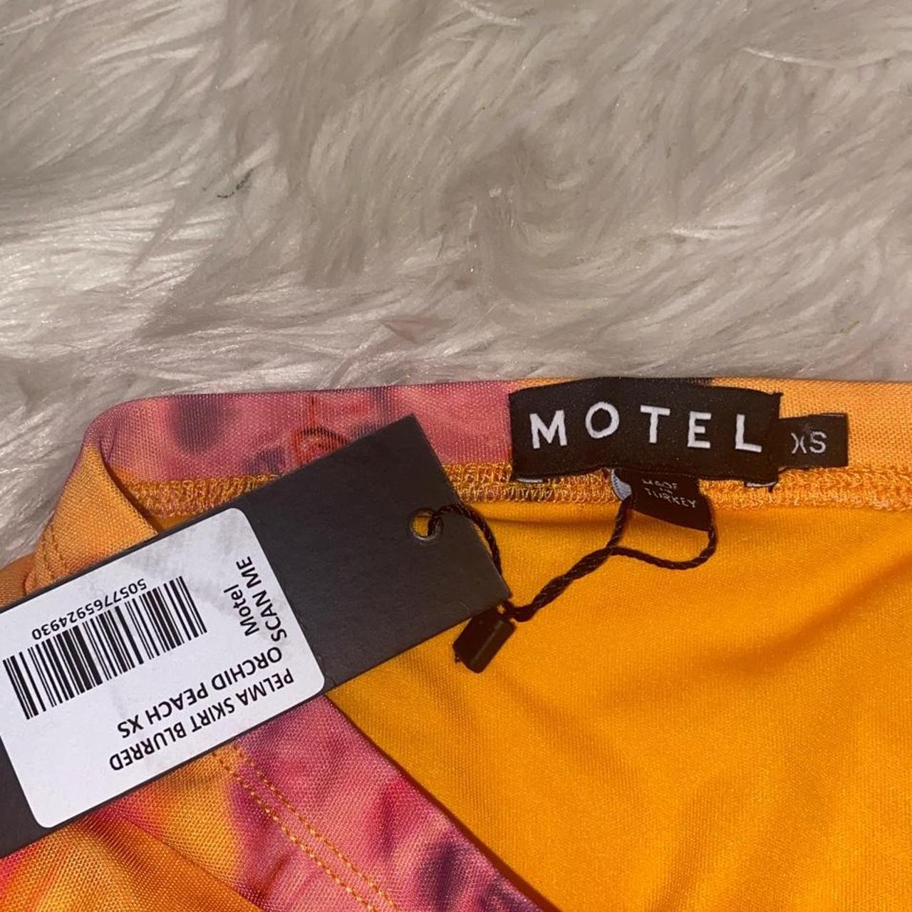 Motel rocks pelma skirt in blurred orchid peach... - Depop