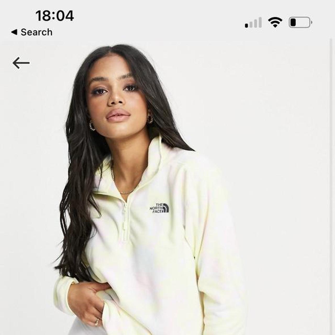 Sold out north face half zip in a size medium!... - Depop