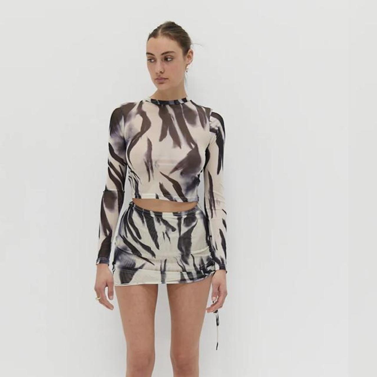 Printed mesh set featuring adjustable side rouche,... - Depop