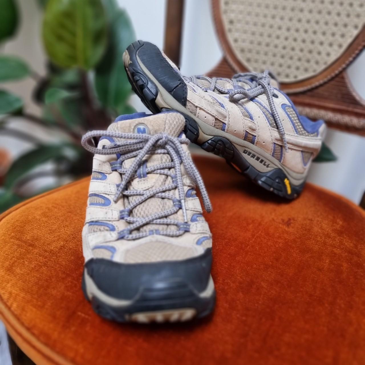 Merrell women's hiking shoes in perfect condition -... - Depop