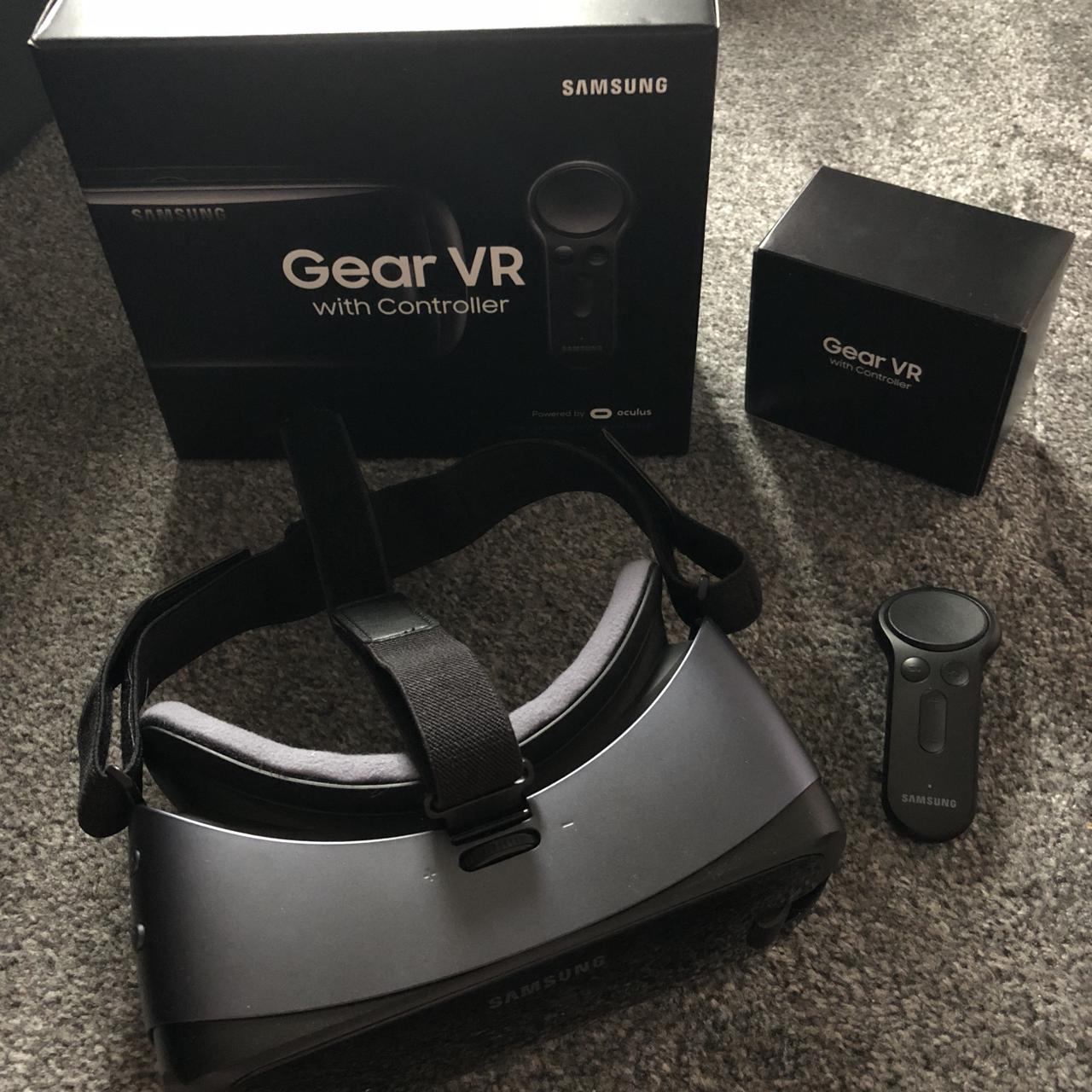 Virtually brand new Gear VR headset, only used a... - Depop