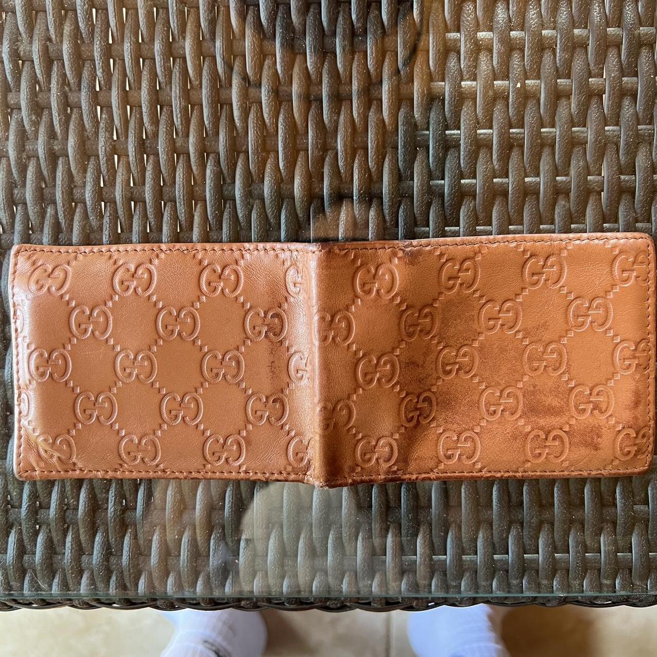 Gucci Wallet Authentic Signs of wear #Gucci... - Depop