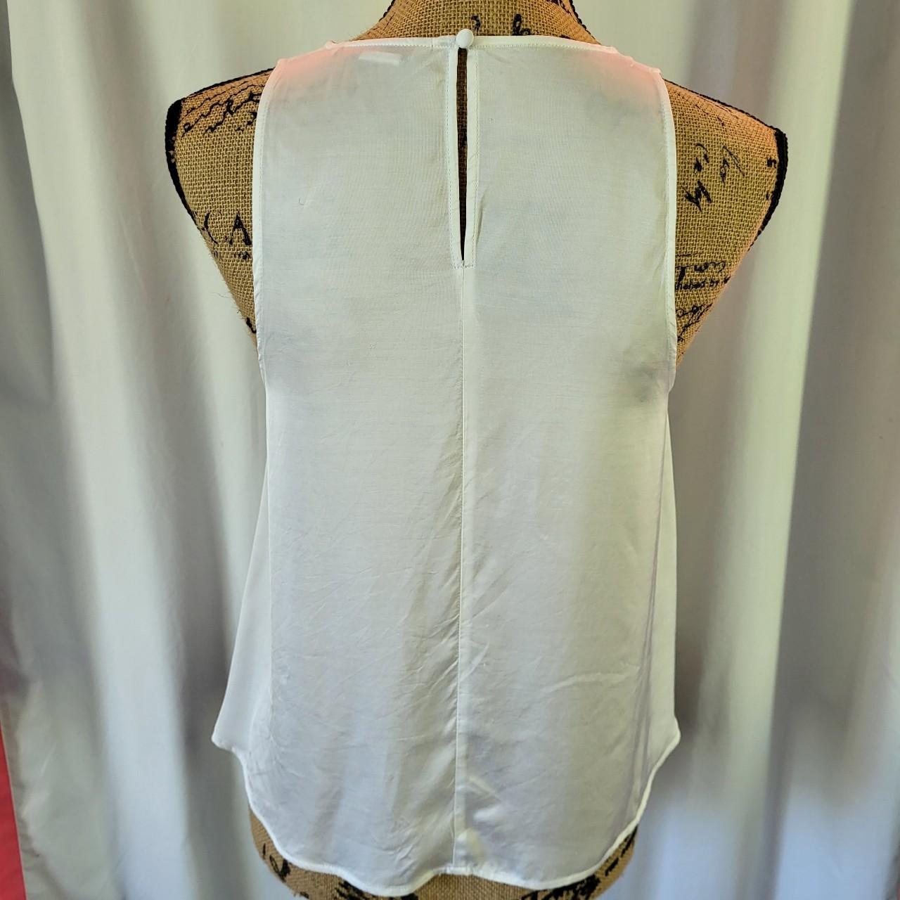Stradivarius Simple White Top - Great... - Depop