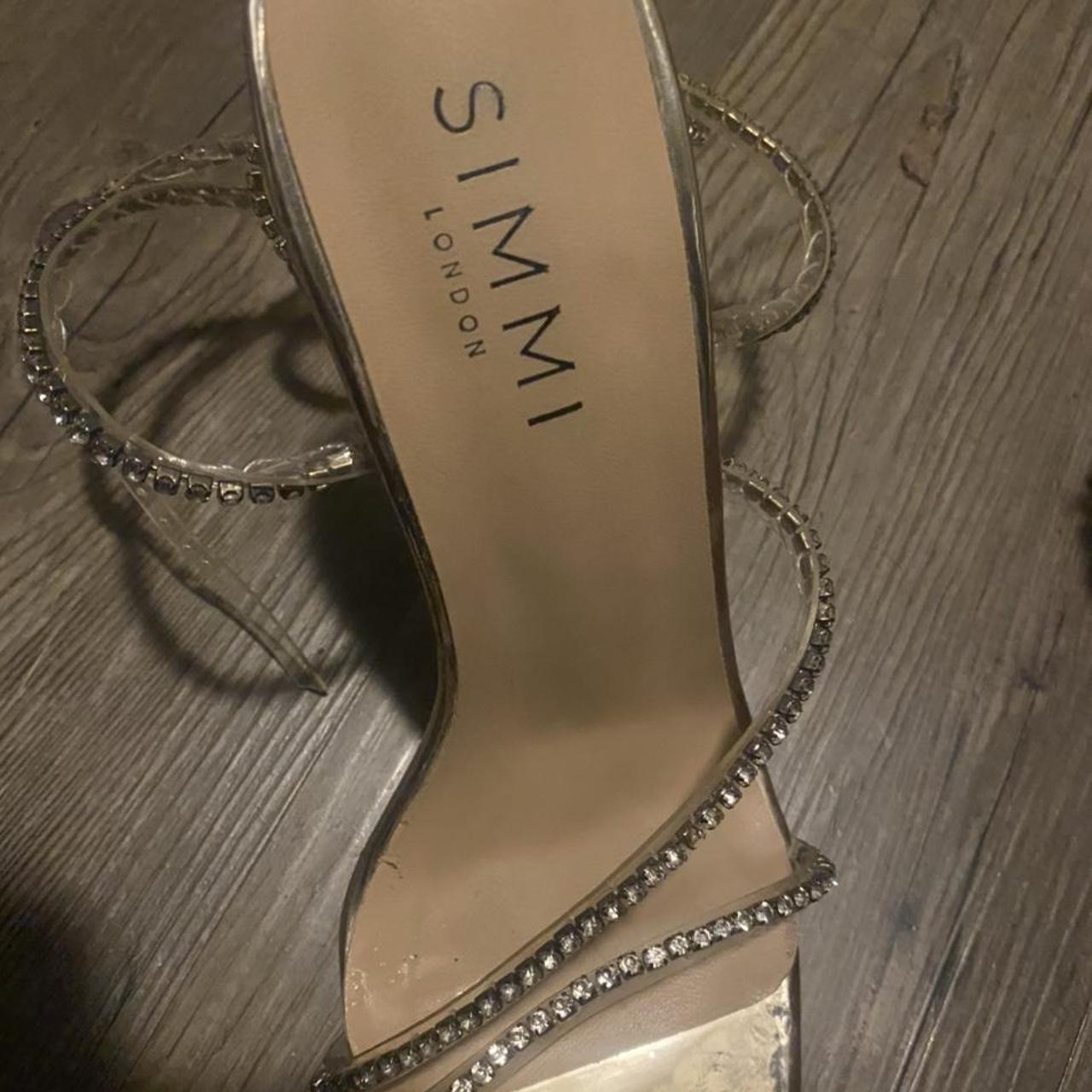 Simmi Women's Gold Mules | Depop