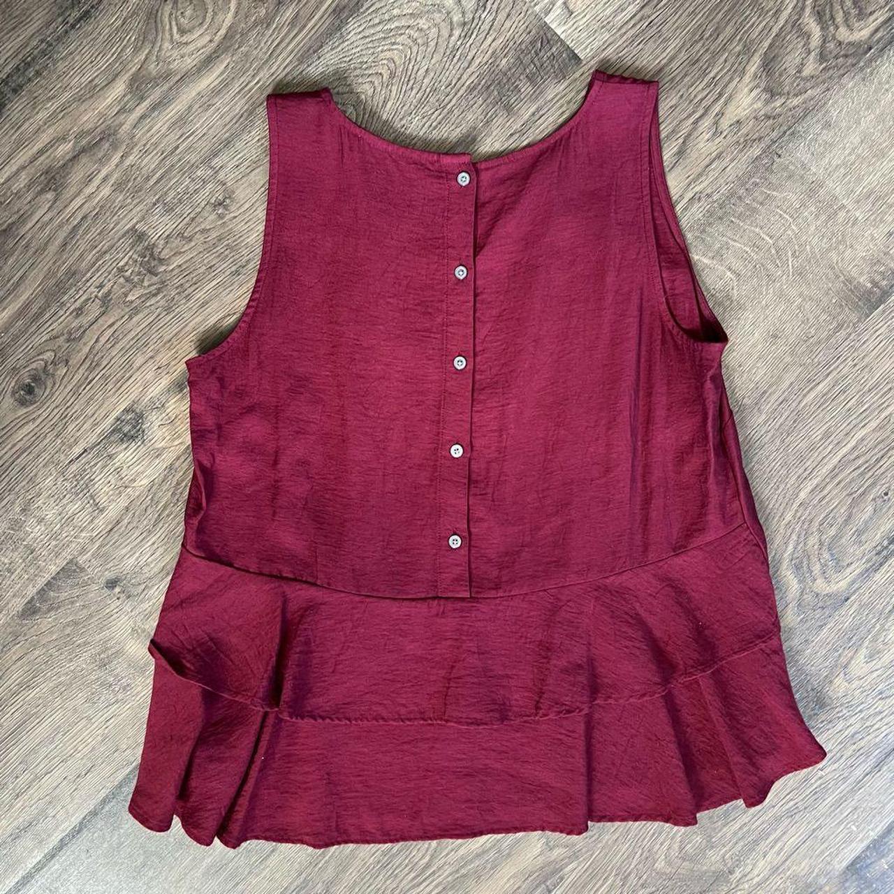 Light weight classic soils tank with pleated... - Depop