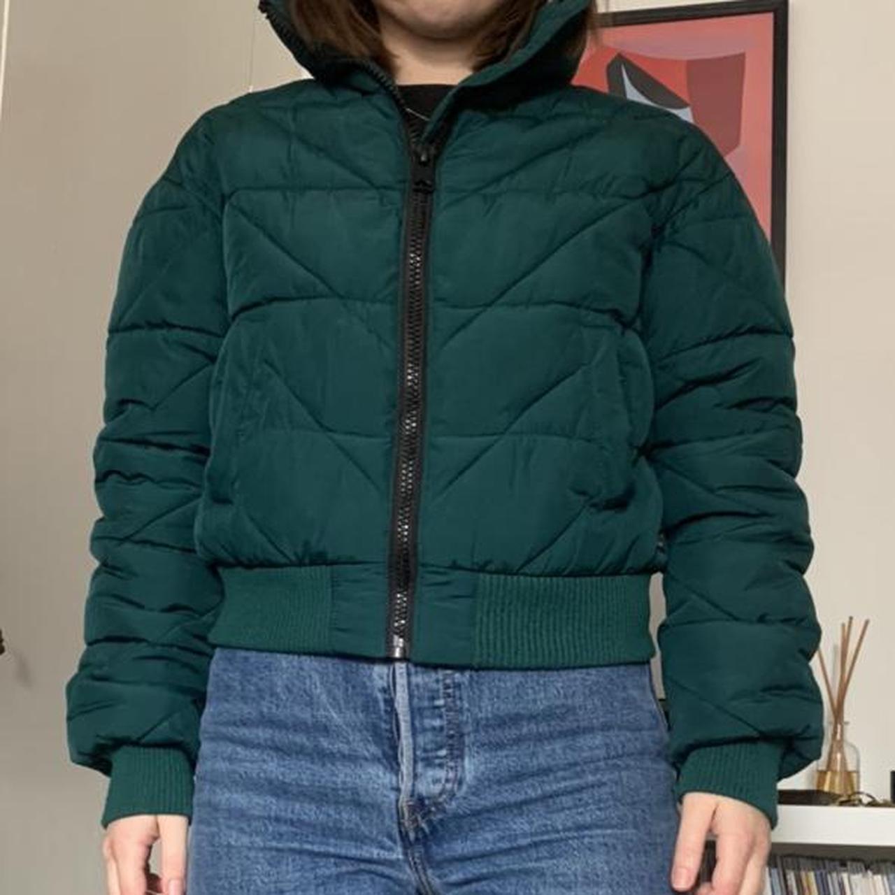 Green cropped puffer jacket- very warm! Originally... - Depop
