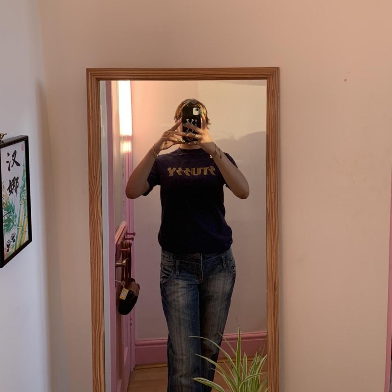 Stüssy Women's Navy and Yellow T-shirt | Depop