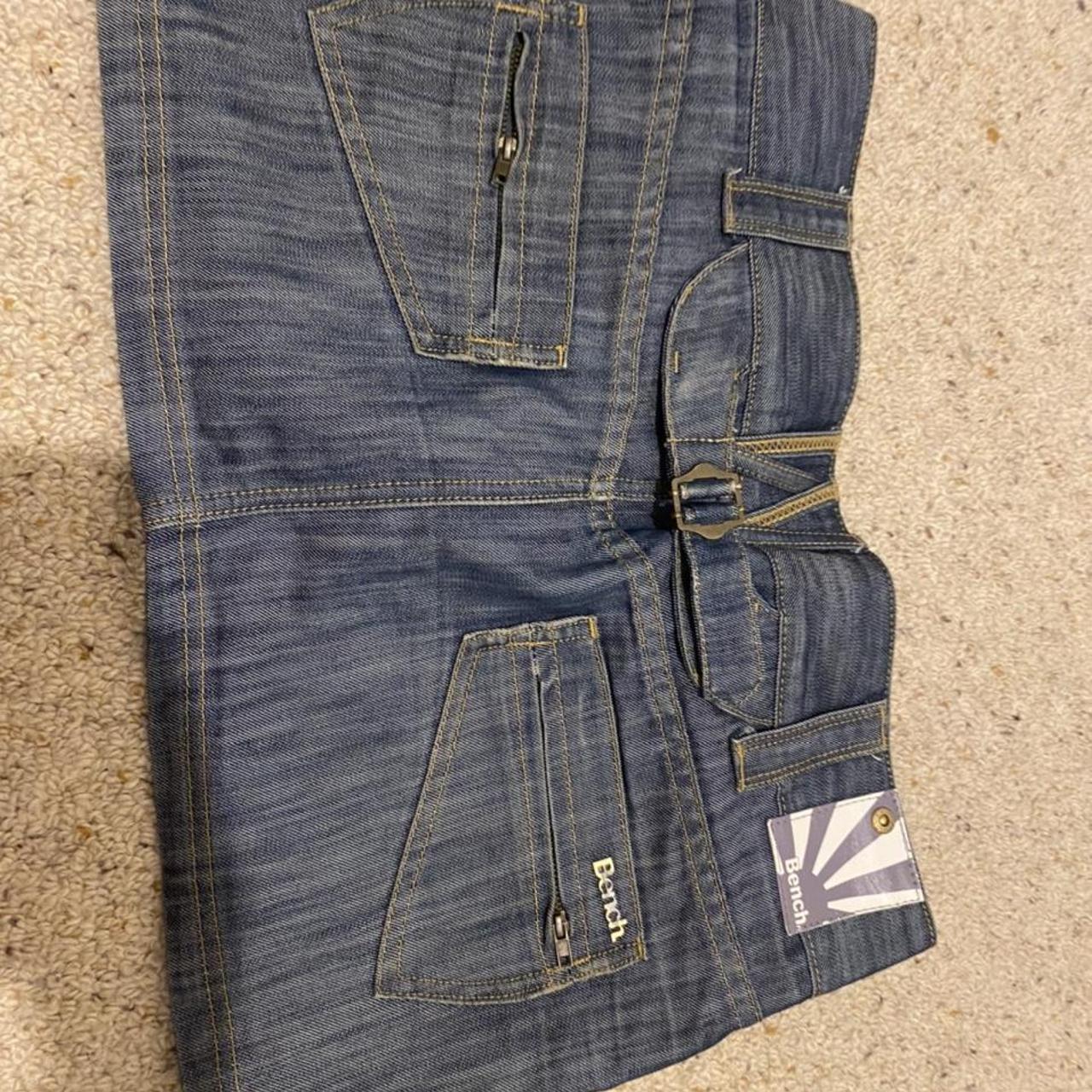 Bench denim skirt - Depop