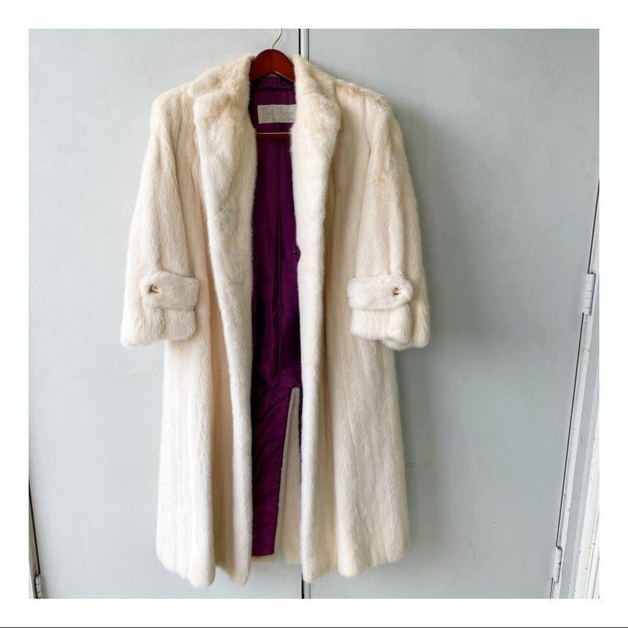 Leonard Furs Women’s Vintage Full-Length Mink... - Depop