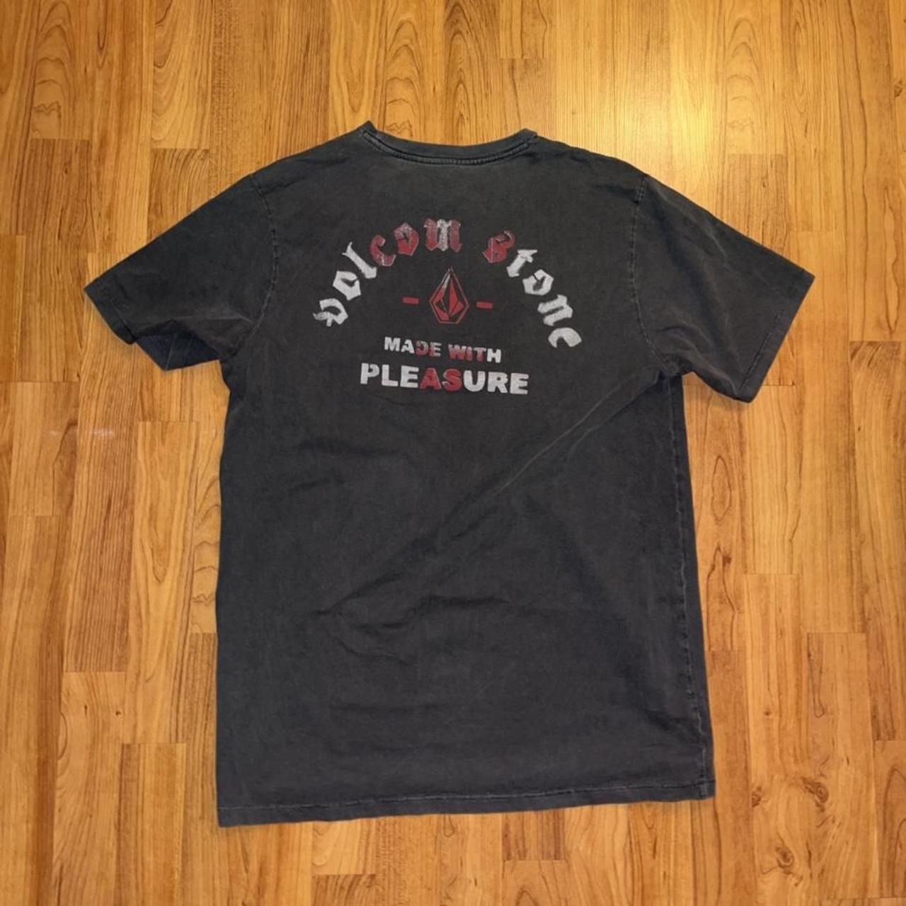 VOLCOM STONE “Made With Pleasure” - Depop