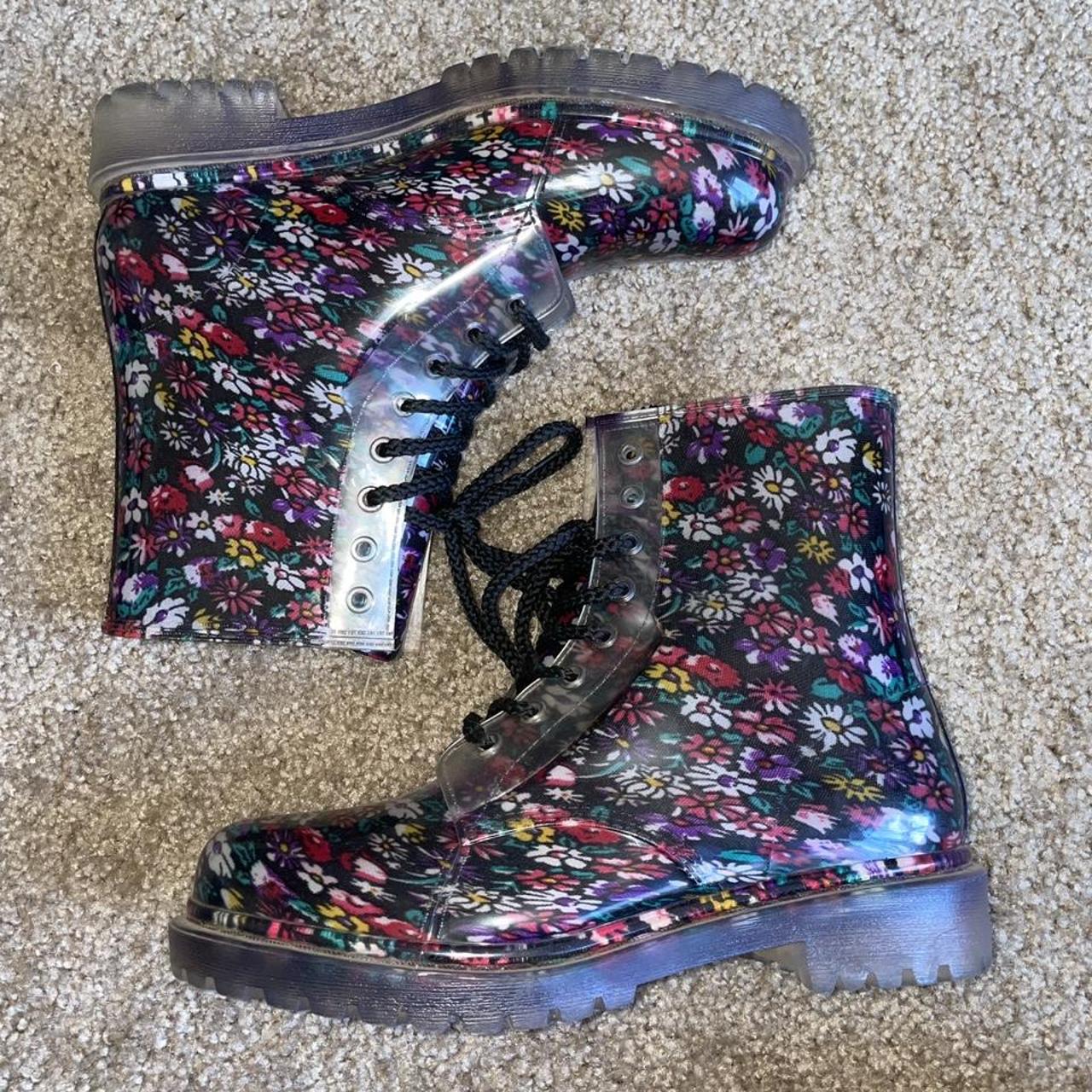 Dirty Laundry Women's Multi Boots | Depop