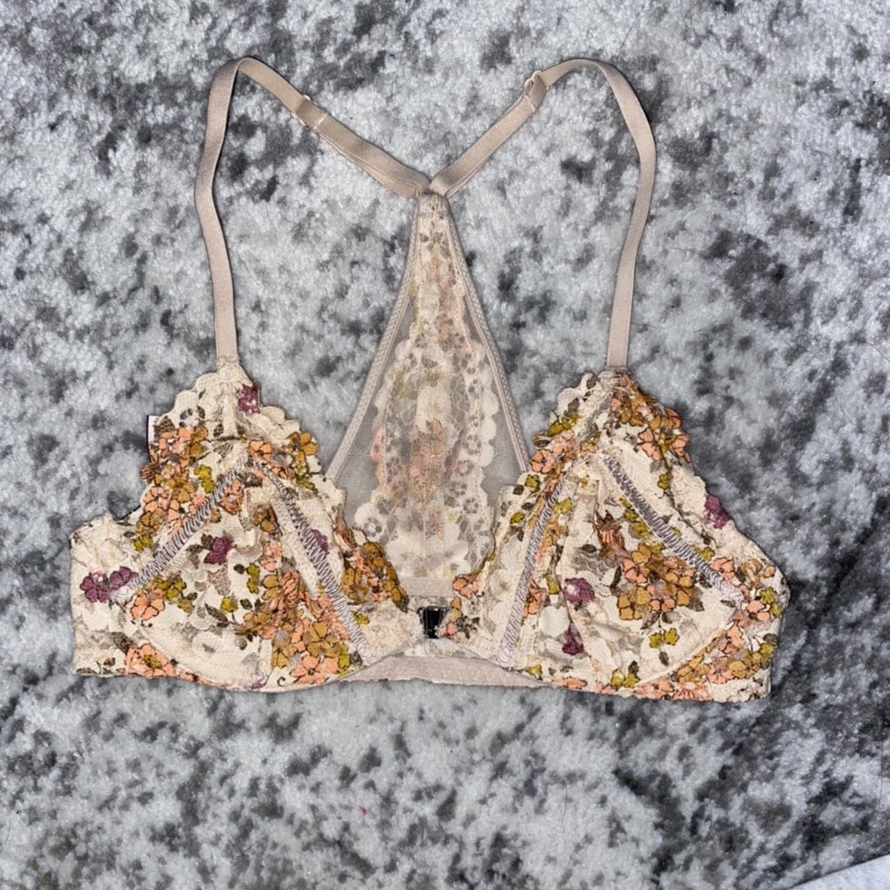 Floral open front Victoria’s Secret bralet Size S - Depop