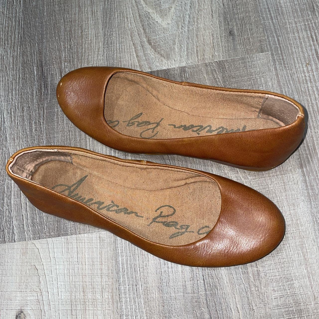 American Rag Tan Flats - Depop