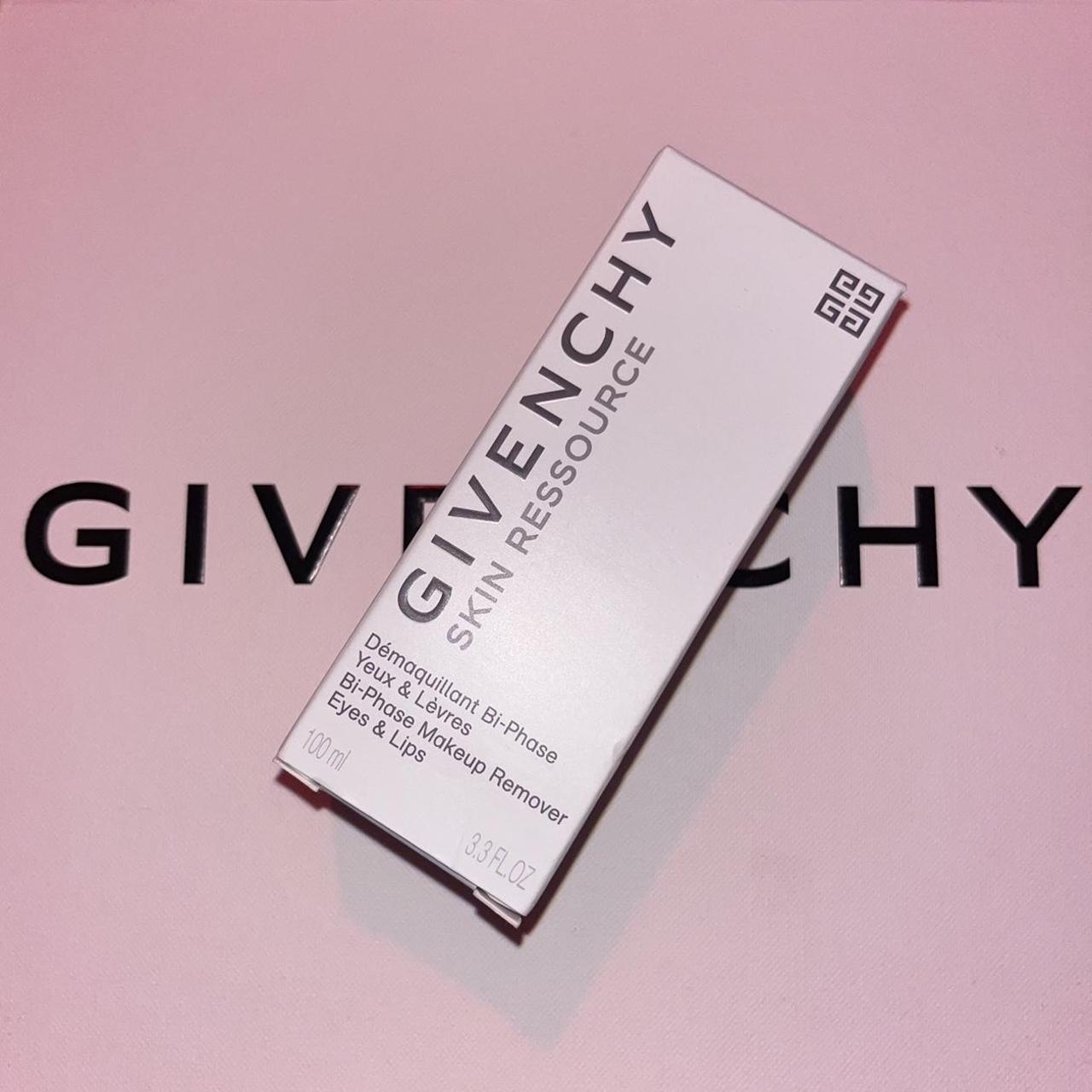 💚 BRAND NEW Givenchy Skin Resource Makeup Remover... - Depop