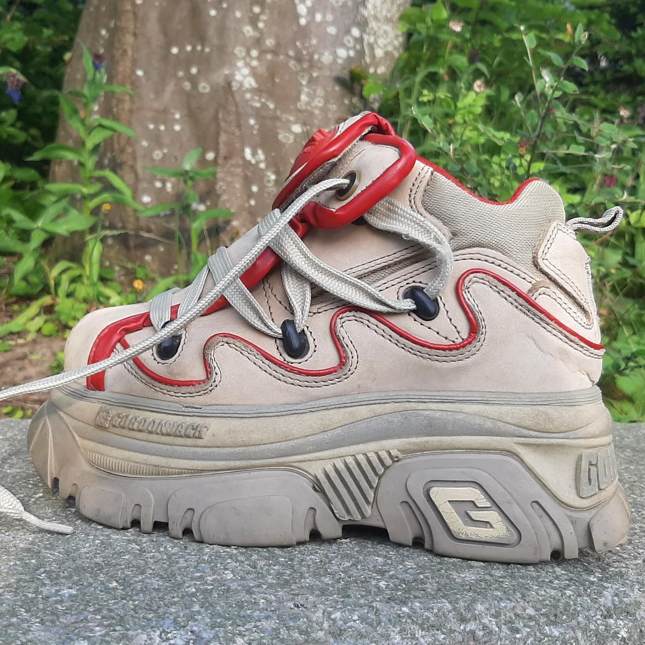 Vintage beige and red Gordon Jack sneakers... - Depop