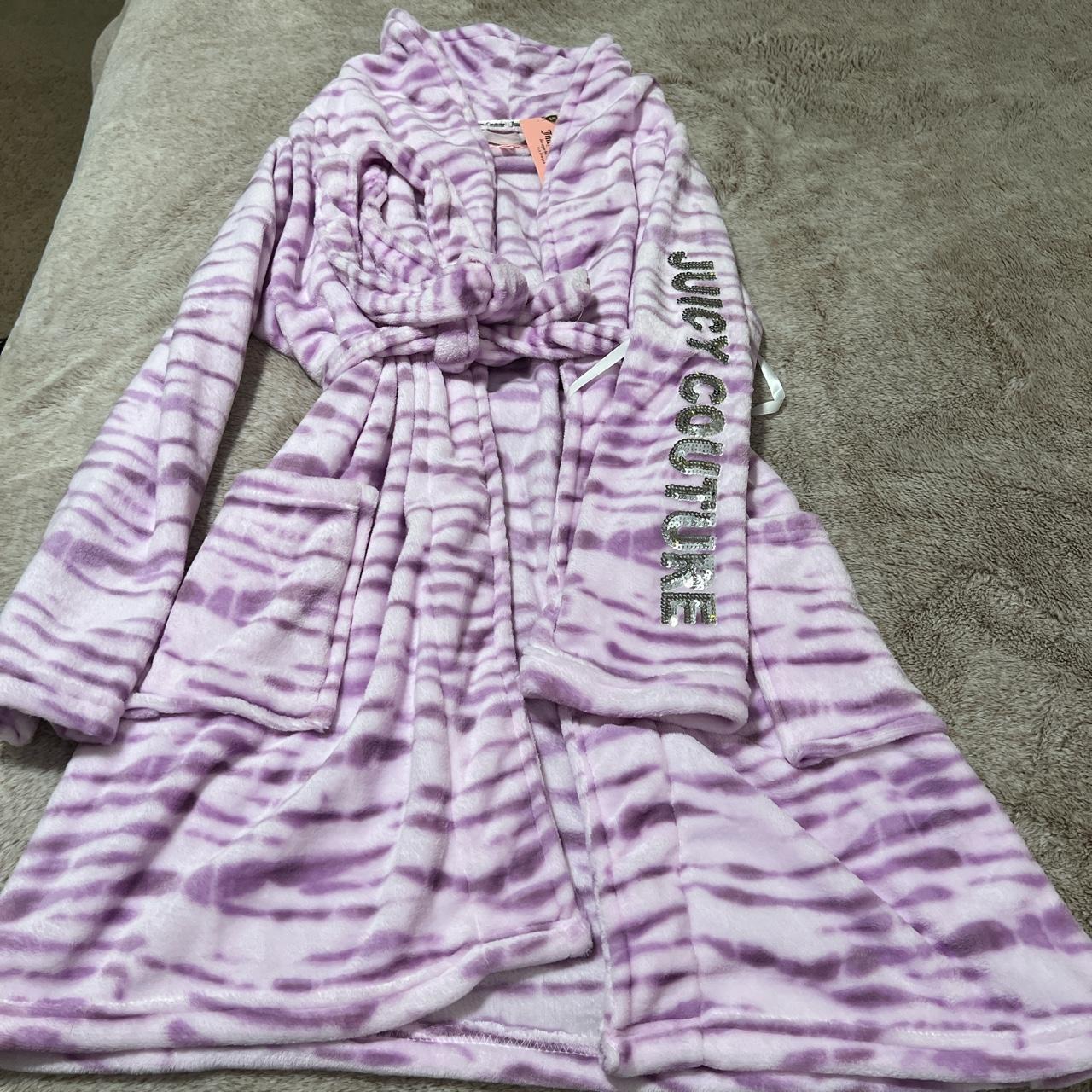Super cute y2k juicy couture robe with sequin juicy... - Depop