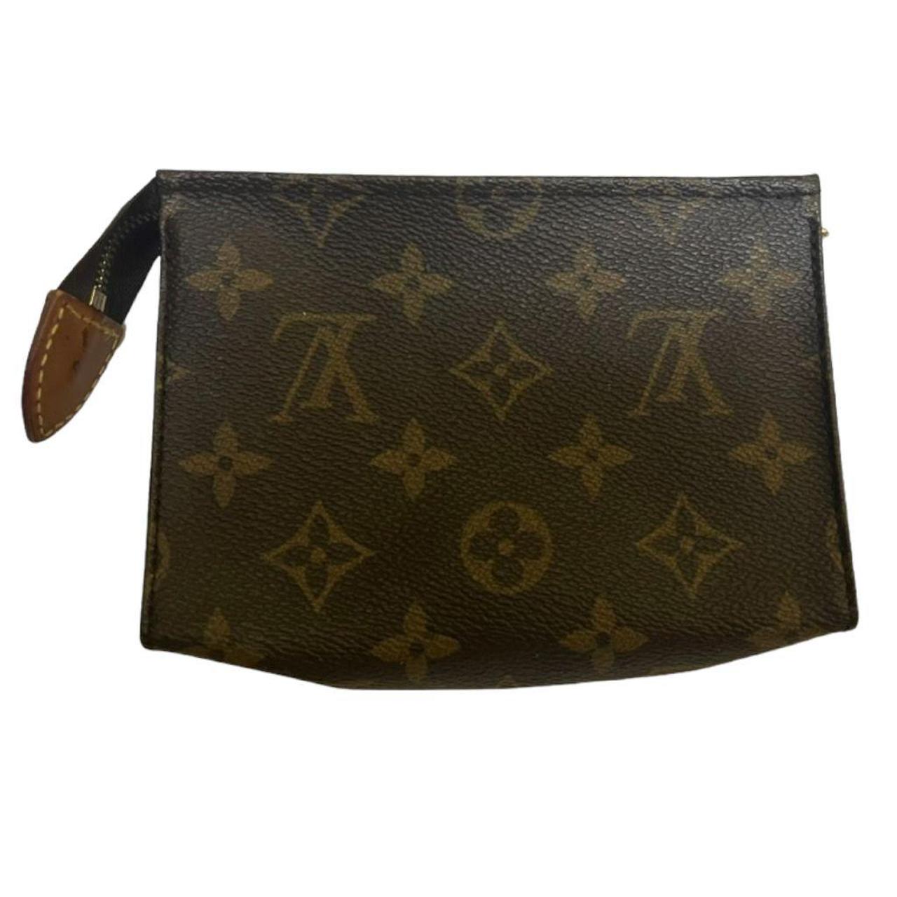 Really pretty Louis Vuitton Pouch in a clean bright... - Depop
