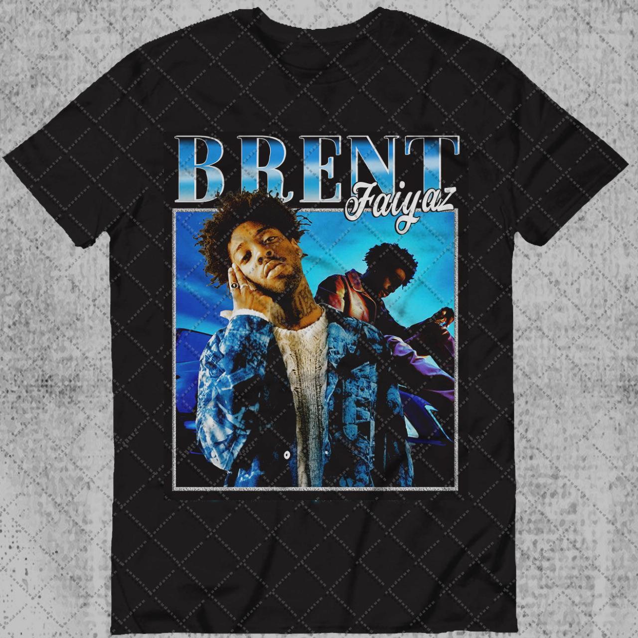 Gildan Men's Black T-shirt | Depop