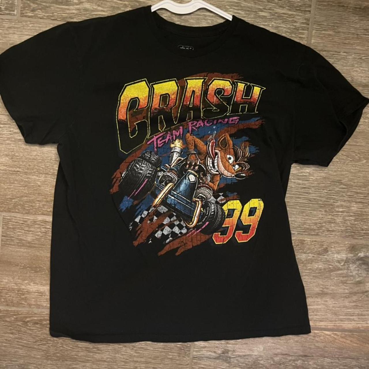 Crash bandicoot Racing Graphic T - Mens L #gaming... - Depop