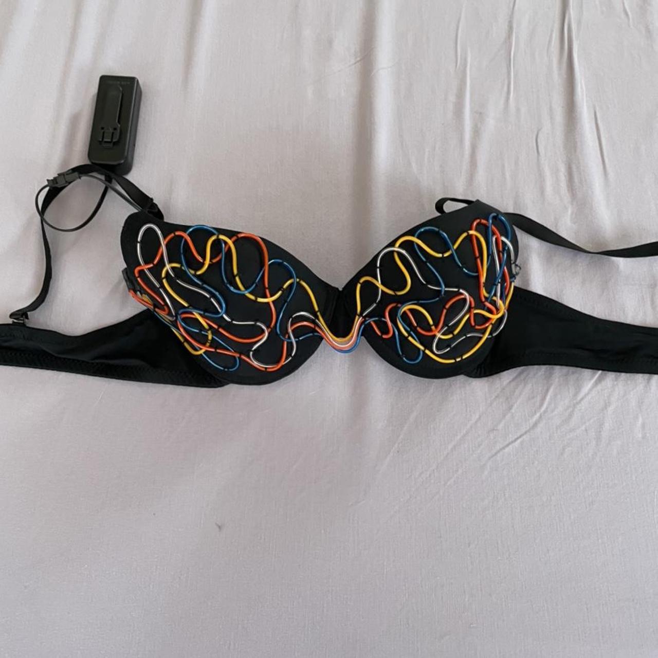Fantastic light up bra! Perfect for going out.... - Depop