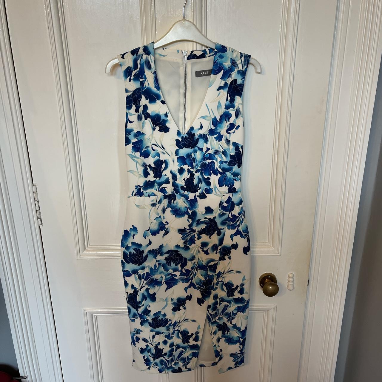 Oasis Women's White and Blue Dress | Depop