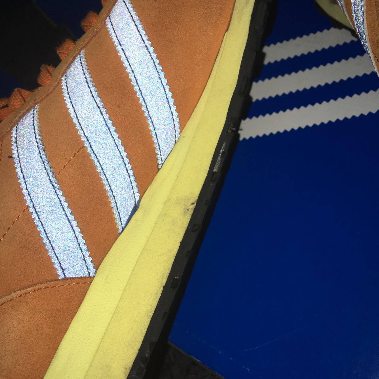 Adidas marathon 85 Slight chip in sole In first... - Depop