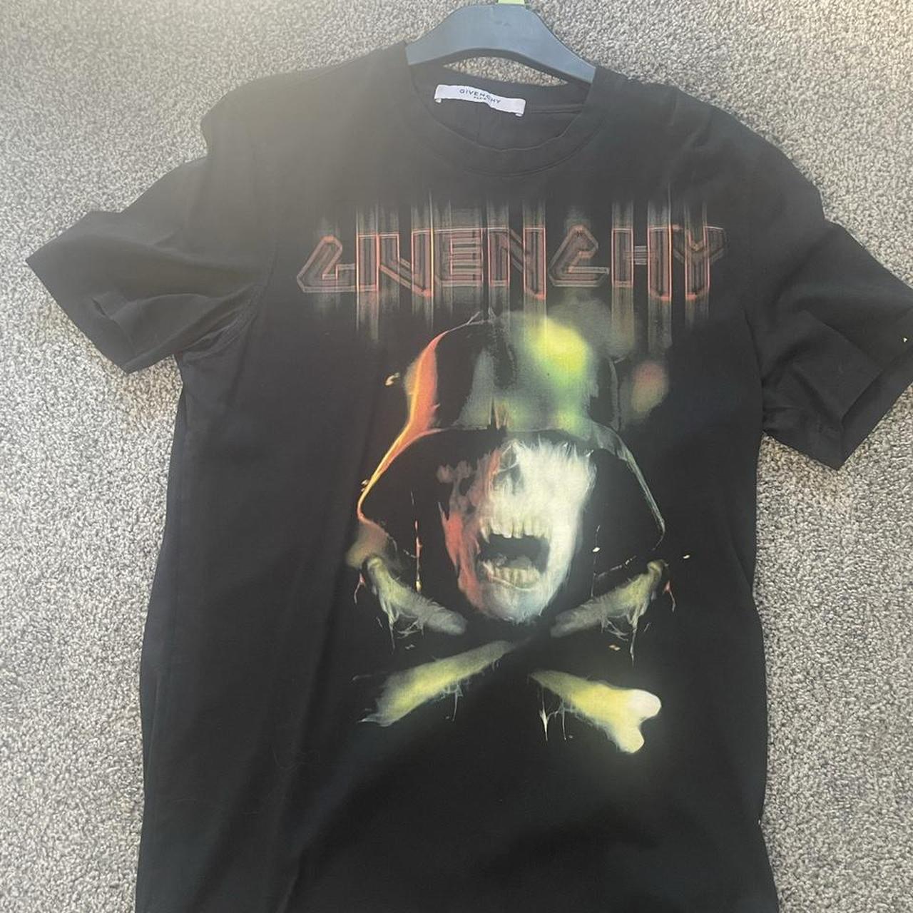 Givenchy Skull T-Shirt Size S - Depop
