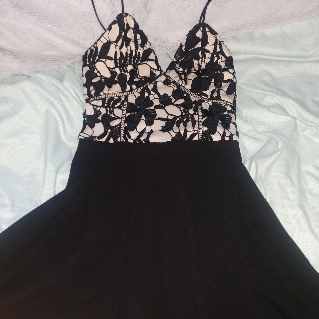 Boohoo Women's Tan and Black Dress | Depop