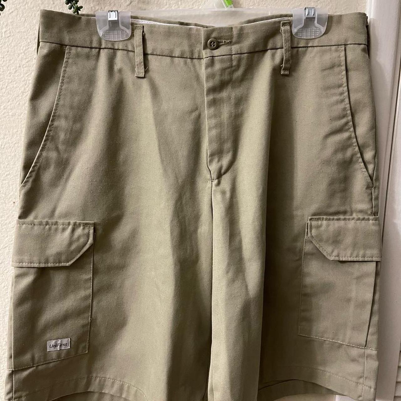 UniFirst Cargo Shorts Khaki Twill size 34 Loose fit,... - Depop
