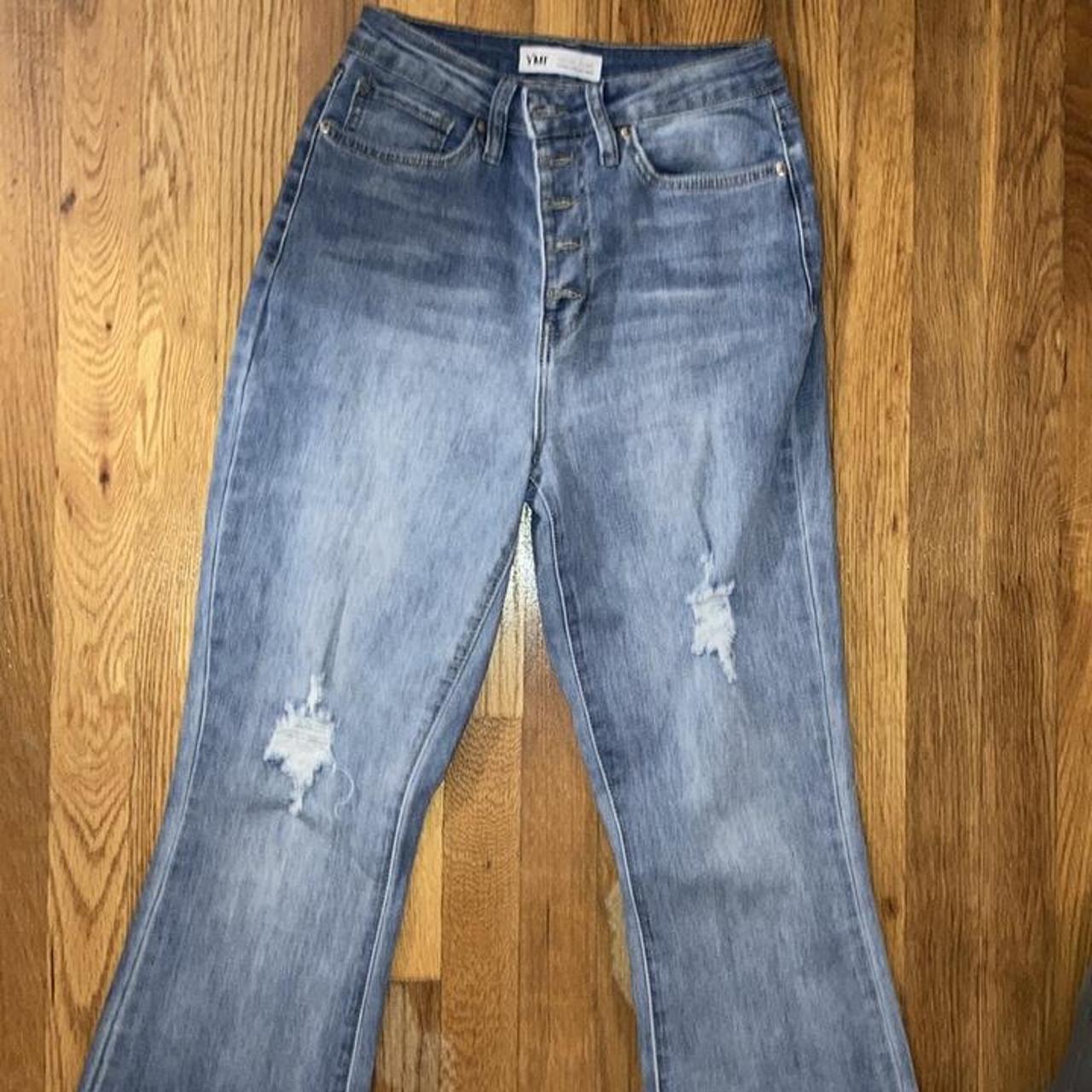 YMI High rise button up flare jeans size 9 (29) - Depop