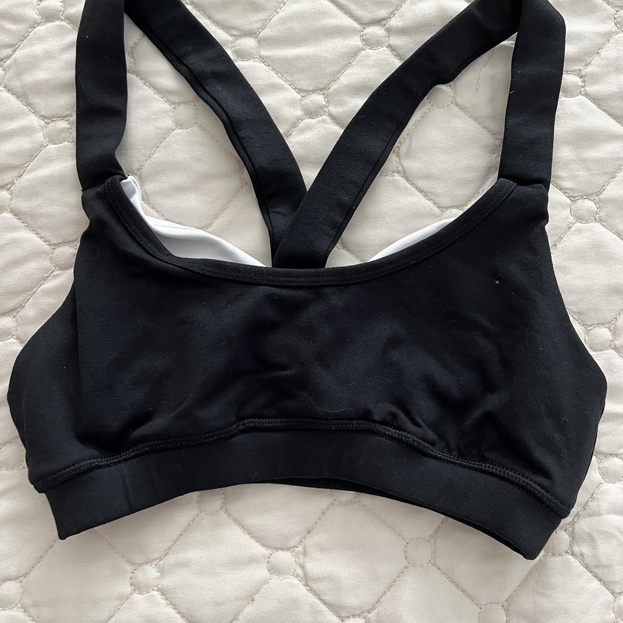 Forever 21 Women's Black Bra | Depop