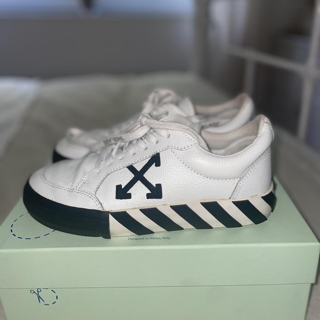 Off White Arrow Low black & white trainers. Size 38... - Depop