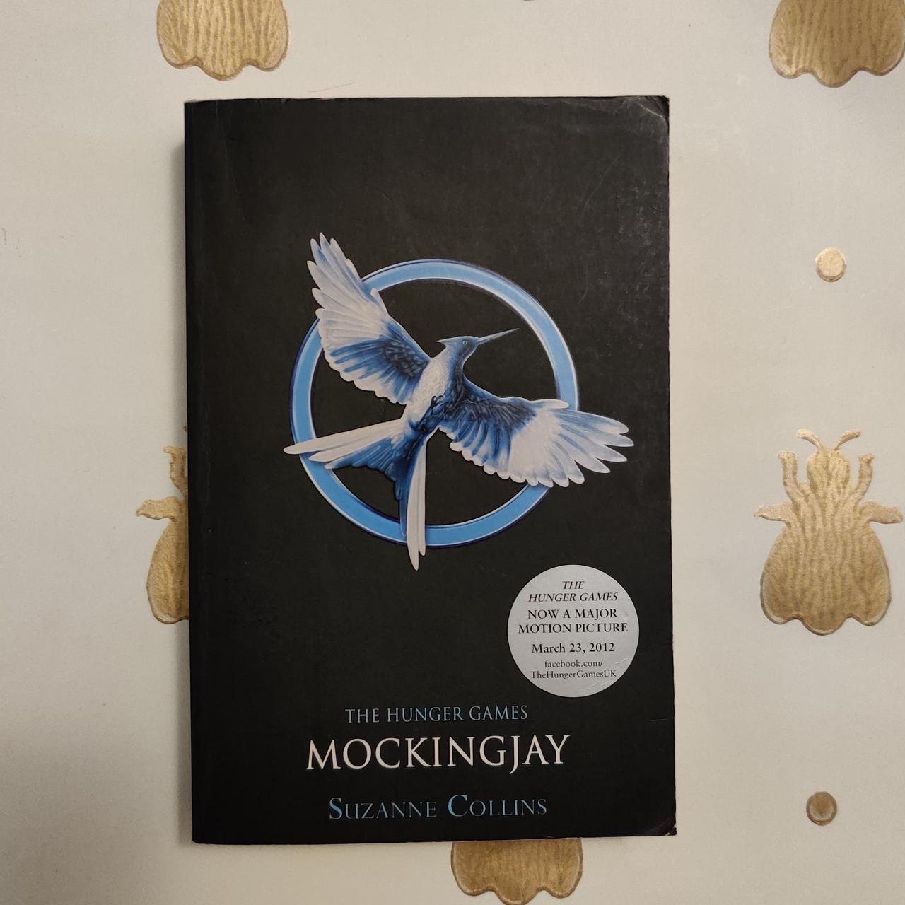 📚 Mockingjay by Suzanne Collins 👌 Good condition ... - Depop