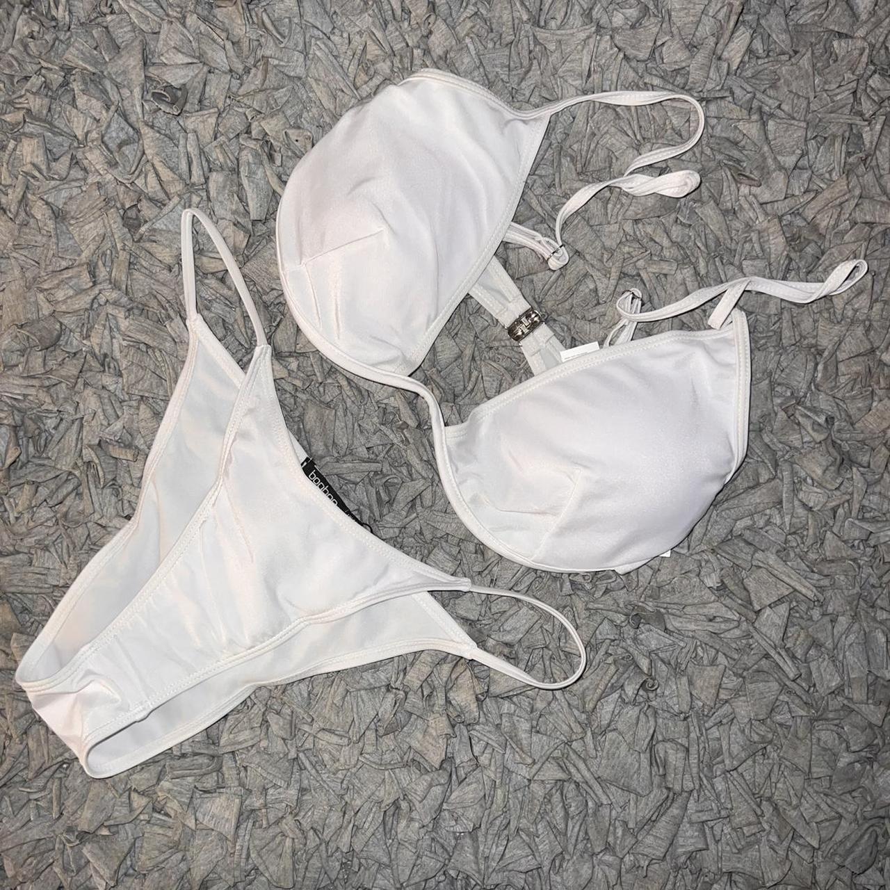 Boohoo Women's White Bikinis-and-tankini-sets | Depop