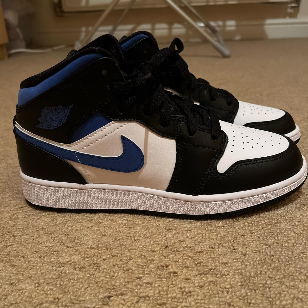 Nike air Jordan mid dunks size 5.5 in excellent... - Depop