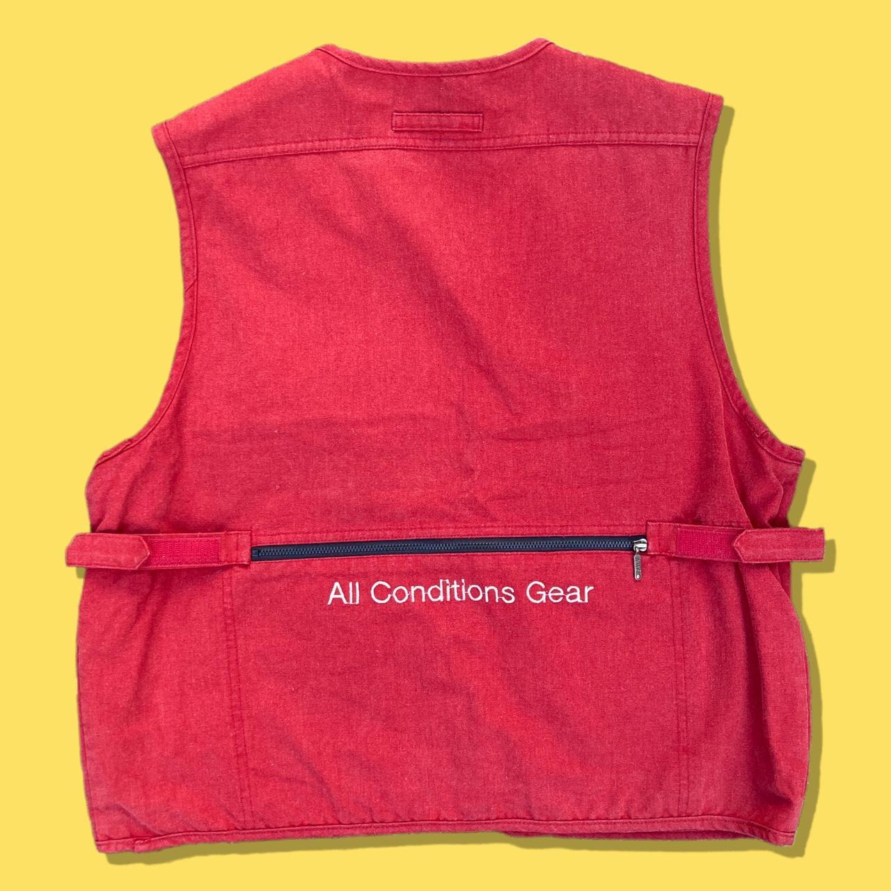 Nike Men's Red Gilet | Depop