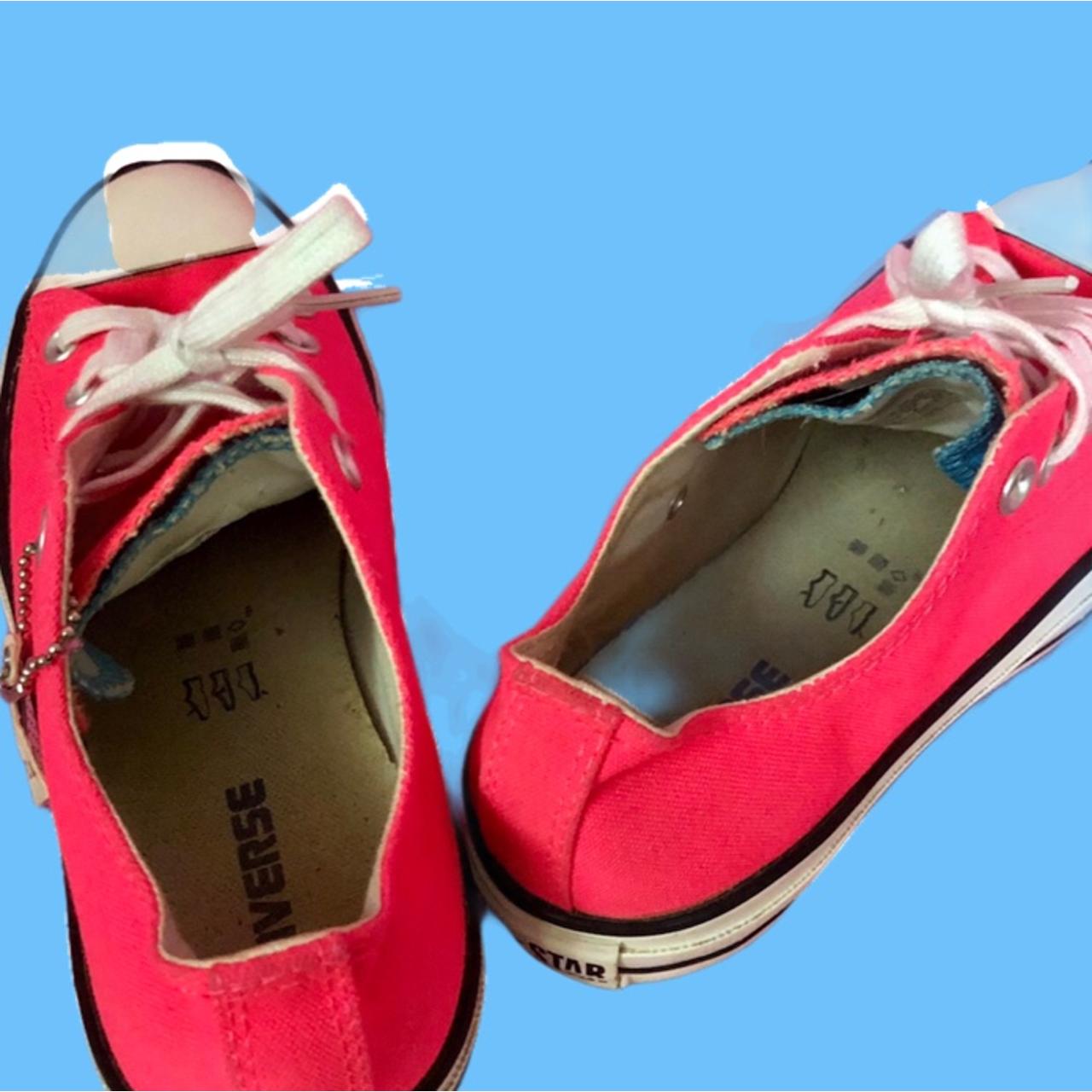 Converse Men's Pink and Blue Trainers | Depop