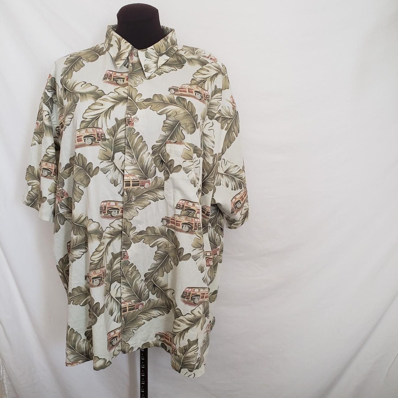 Tan and green hawiian shirt🌿 Nice and over sized so... - Depop