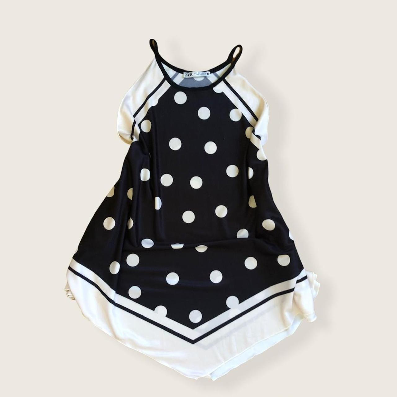 ZARA TRIANGLE TOP Flowey triangle top from Zara.... - Depop