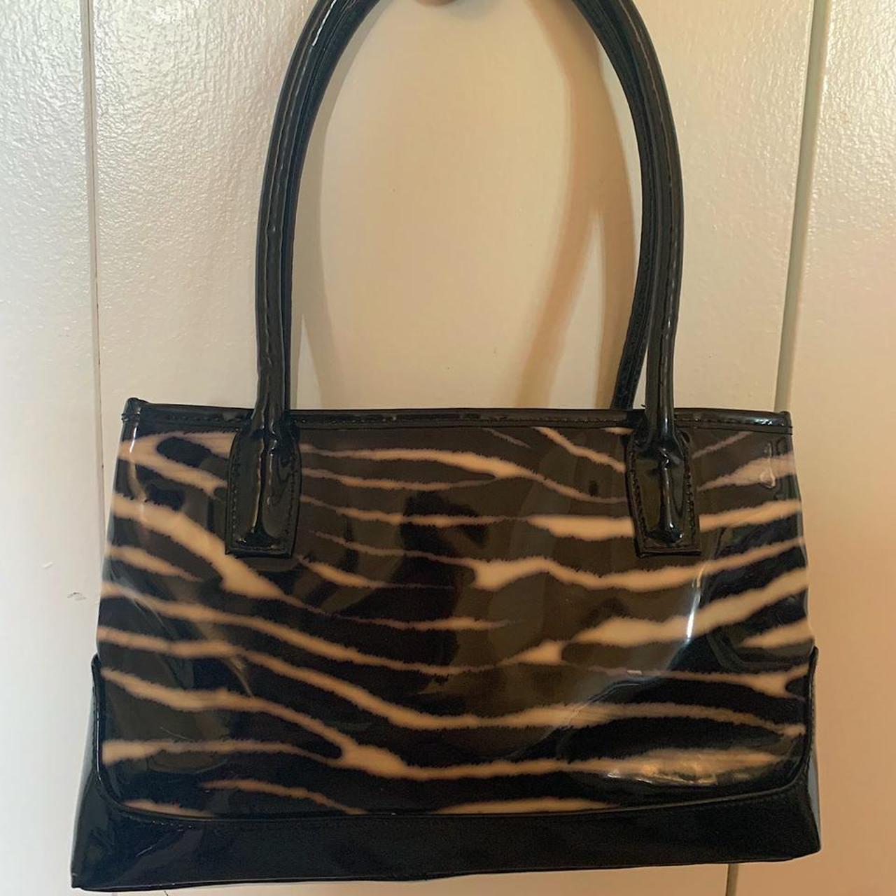 Zebra Print Purse 🦓 11x6.5 inches 3 pockets... - Depop