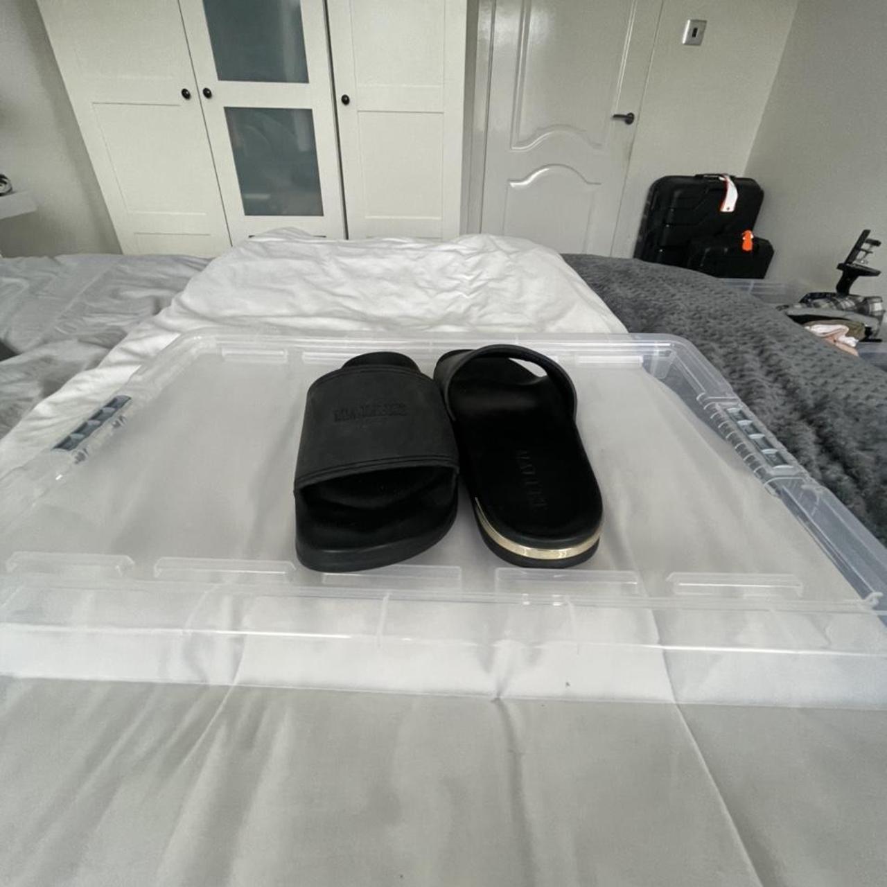 Mallet Sliders black. Uk size 7 no box - Depop