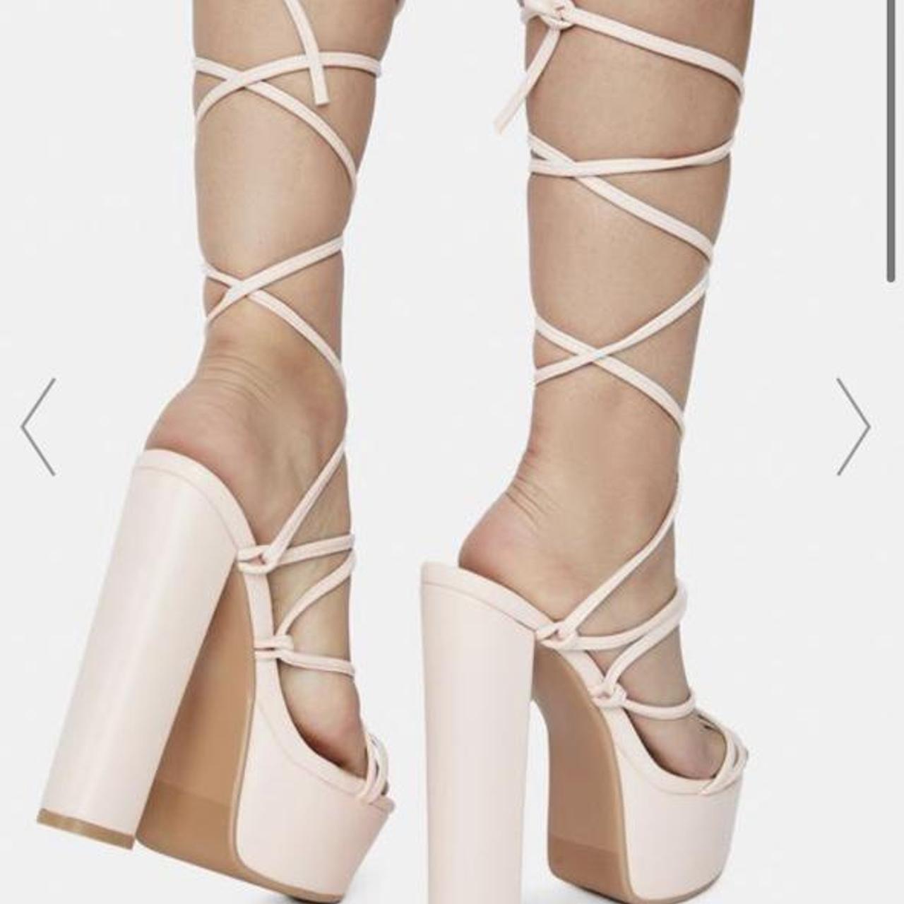 Women's Pink Courts | Depop