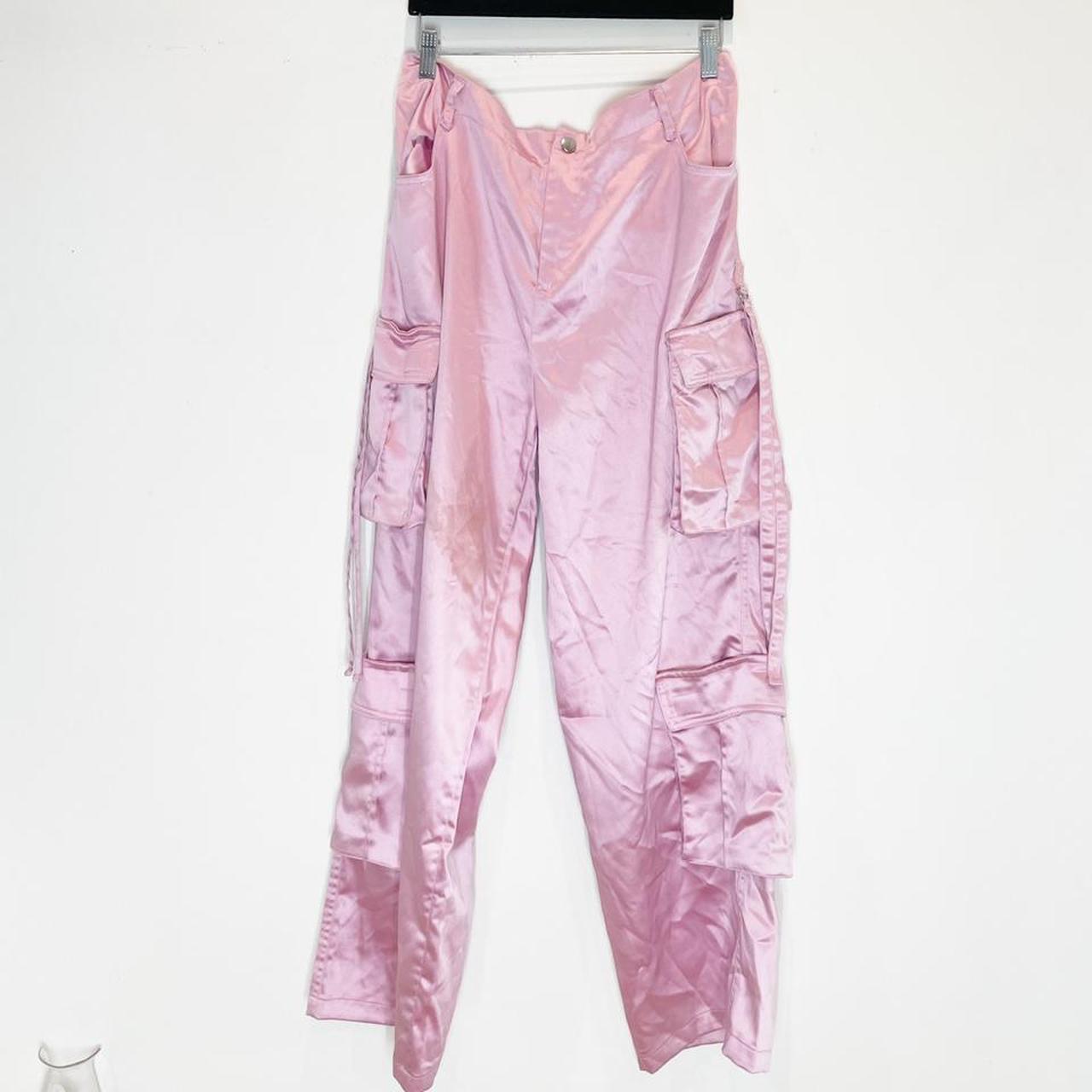 PINK CARGO PANTS 🎀 SIZE XXL Only thing wrong with... - Depop